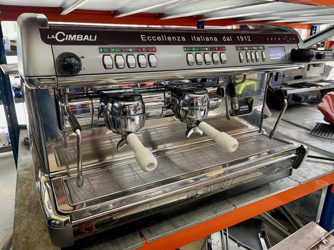 Καφετιέρα La Cimbali M39 Dosatron ~ Coffeeline